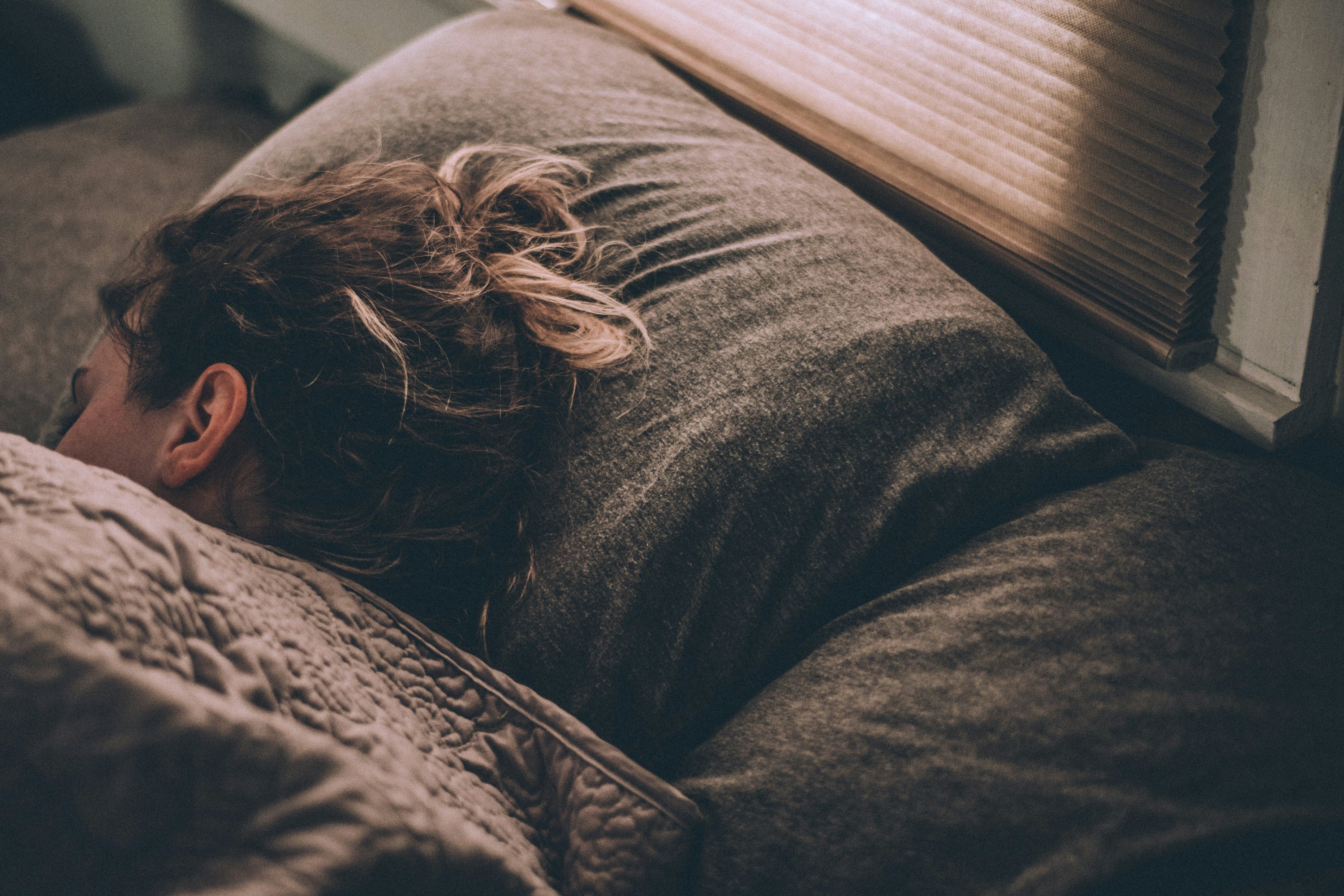 Does Decaf Coffee Affect Sleep? Science, Tips & Timing – Frequent Coffee